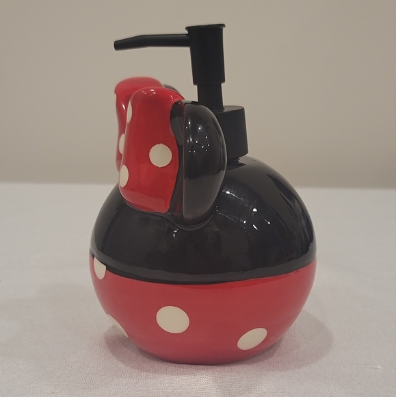 Disney | Bath | Nwob Minnie Mouse Soap Dispenser | Poshmark